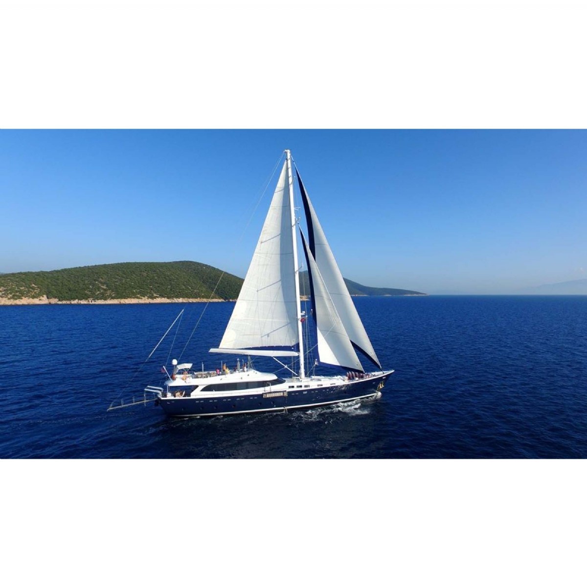 Gulet Charter U670 Ultraluxury Gulet Yacht For 12 People Gul Maria ...